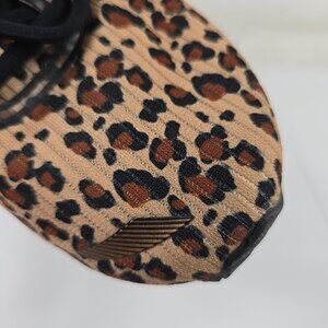 Brooks | Shoes | Brooks Adrenaline Gts 2 Leopard Print Womens Us Size 9 ...